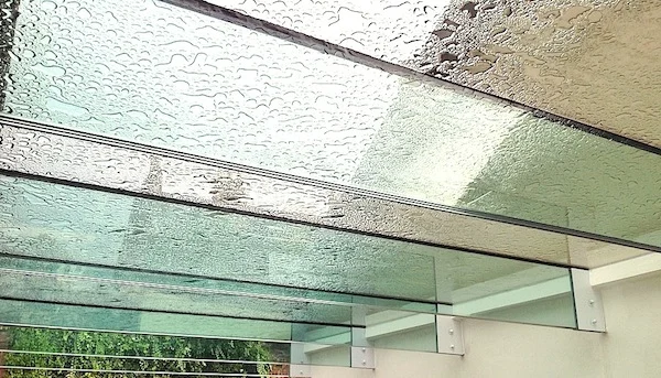Structural glass beams | Walk on glass floors, Walk on roofllights ...
